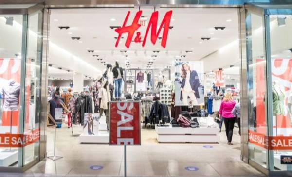 Llega un MEGA OUTLET a LA RURAL con marcas importadas y grandes ...