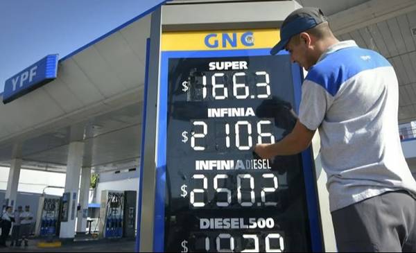 La nafta vuelve a aumentar: ¿A cuánto se irá el precio?